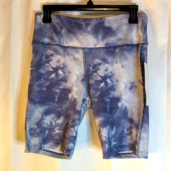 VOGO Athletica | Shorts | 32 Vogo Athletica M Shorts | Poshmark